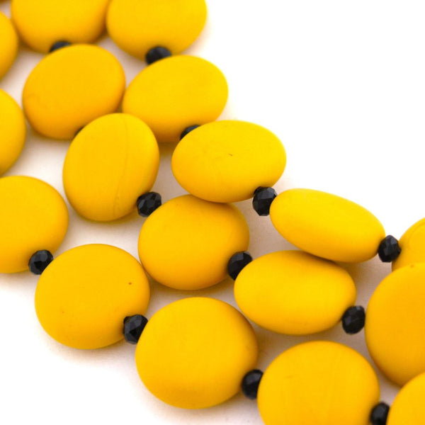 Buzz and Banter – Elva Fields