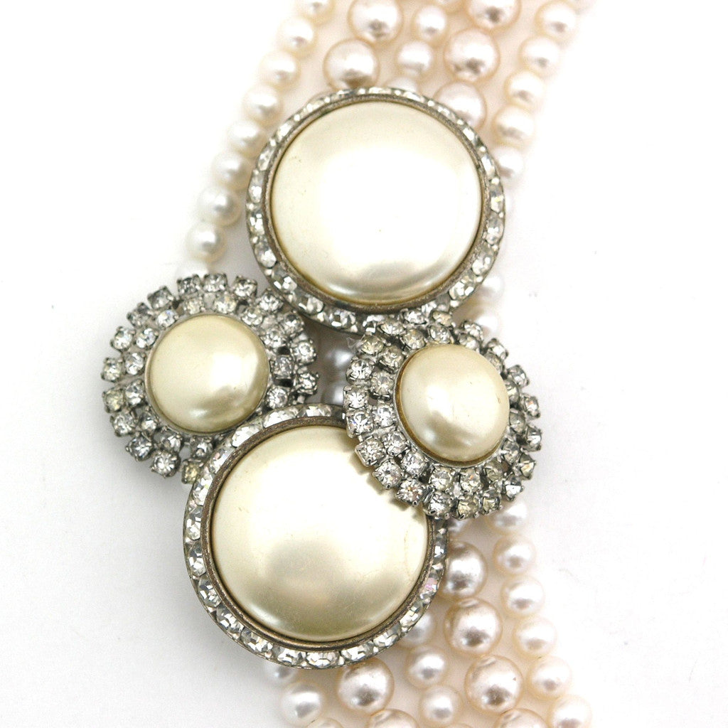 Loveliest Lustre – Elva Fields