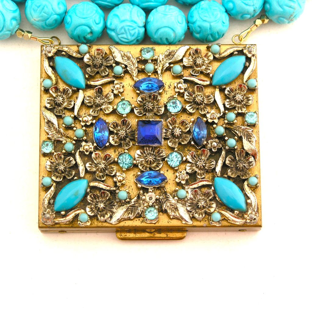 Fashionable Forebears – Elva Fields