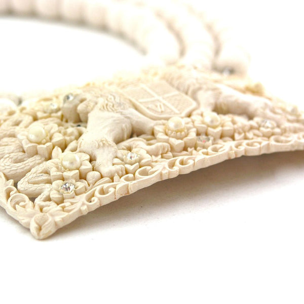 Heraldic Heyday – Elva Fields